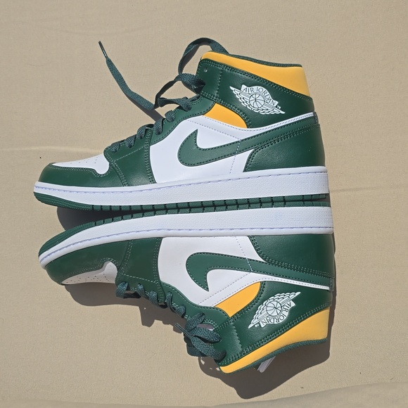 Nike | Shoes | Air Jordan S Seattle Supersonics | Poshmark